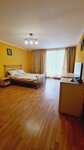 Отель Первая Линия (Парниковая улица No:2, село Приветное), otel  Kırım Cumhuriyeti'nden