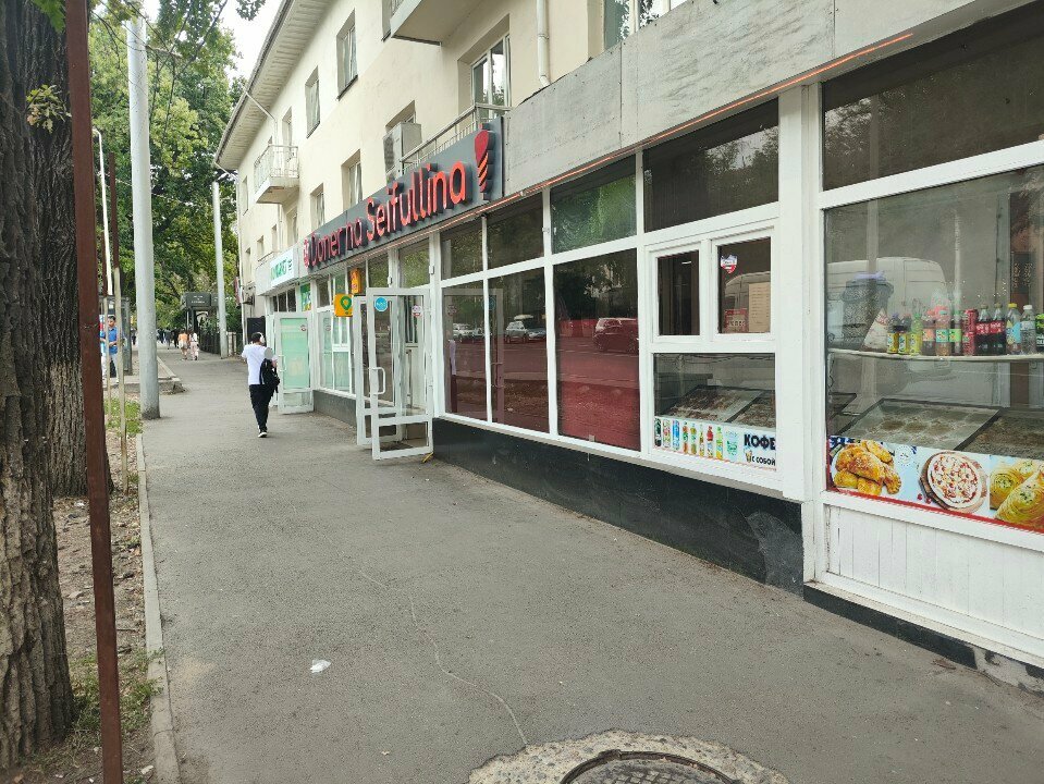 Fast food Doner na Seifullina, Almatı, foto