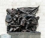 Героям Великой Отечественной войны (gorodskoy okrug Volgograd, Tsentralniy City Administrative District, Privokzalnaya Square, 1), anıt, heykel  Volgograd'dan