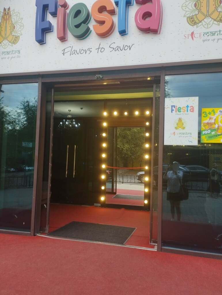 Restoran Fiesta by Spice Mantra, Almatı, foto