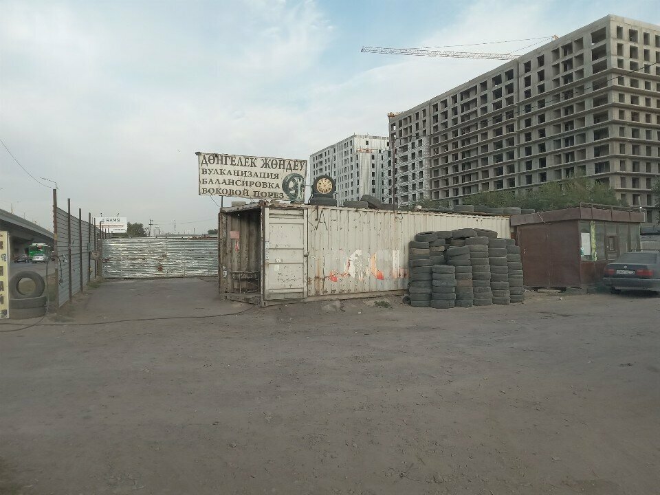 Oto lastik tamiri Tire service, Almatı eyaleti, foto