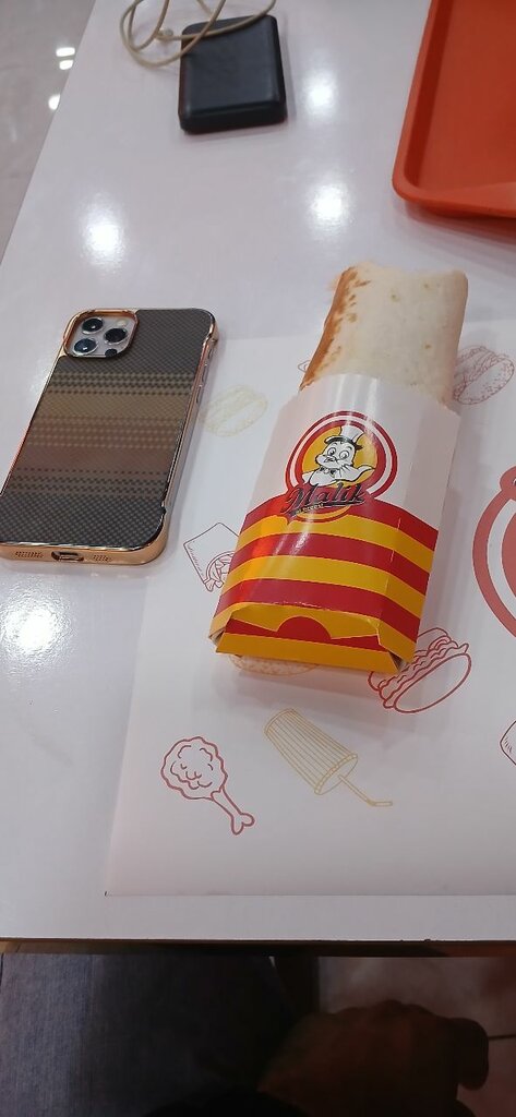 Kafe Самса, Uzgen, foto