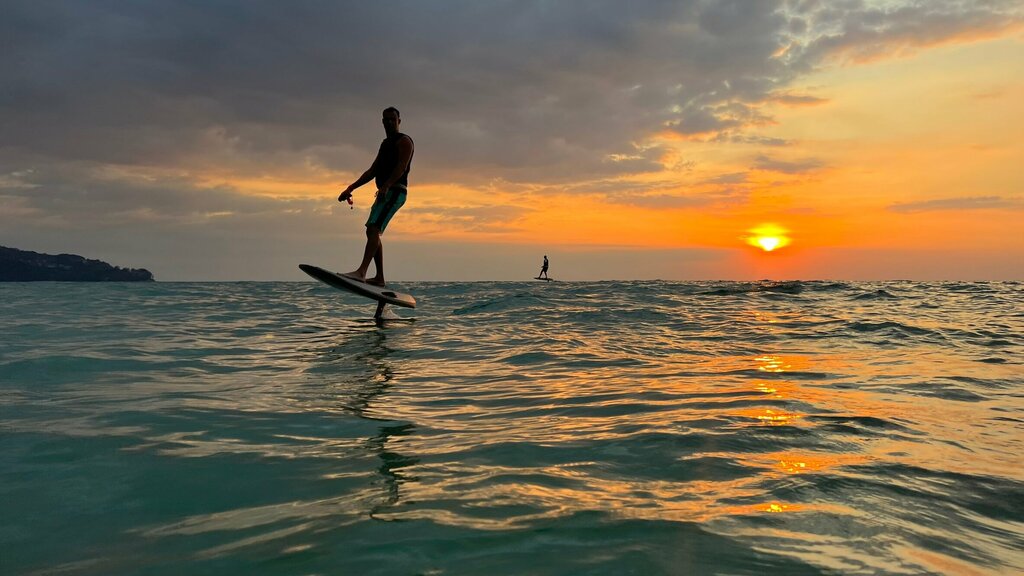 Spor kulüpleri Efoil Phuket — rental electric hydrofoil, Phuket Eyaleti, foto