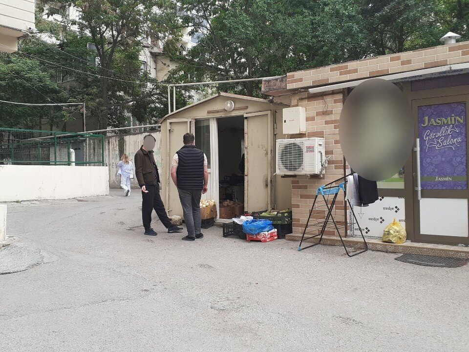 Kasap, şarküteri Kənd Bazarı, Bakü, foto