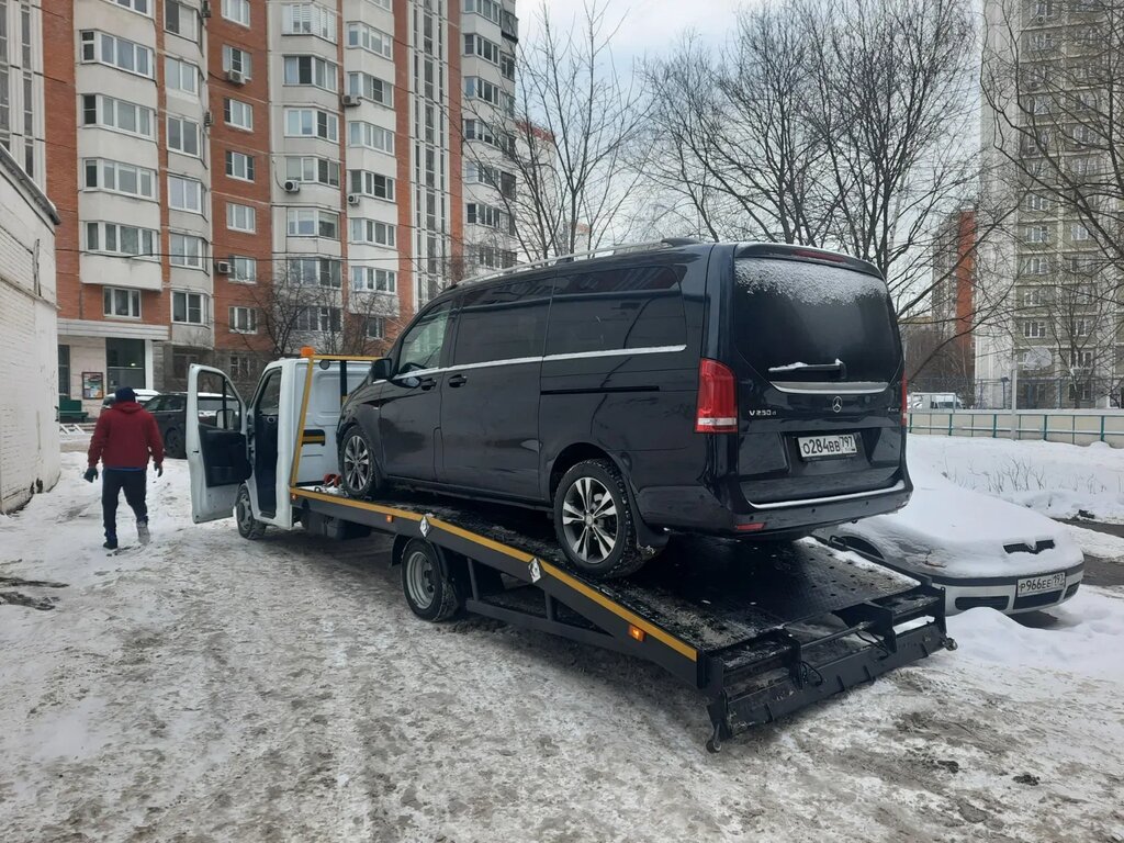 Çekici hizmeti Evakuator 24/7, Moskova, foto