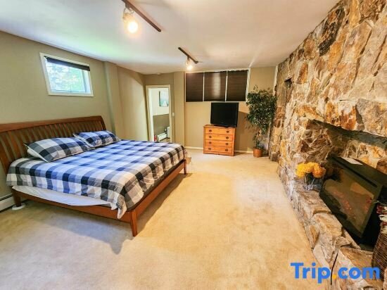 Otel Mountain Haven - Stunning Views, Firepit, Cozy Retreat, Vermont Eyaleti, foto