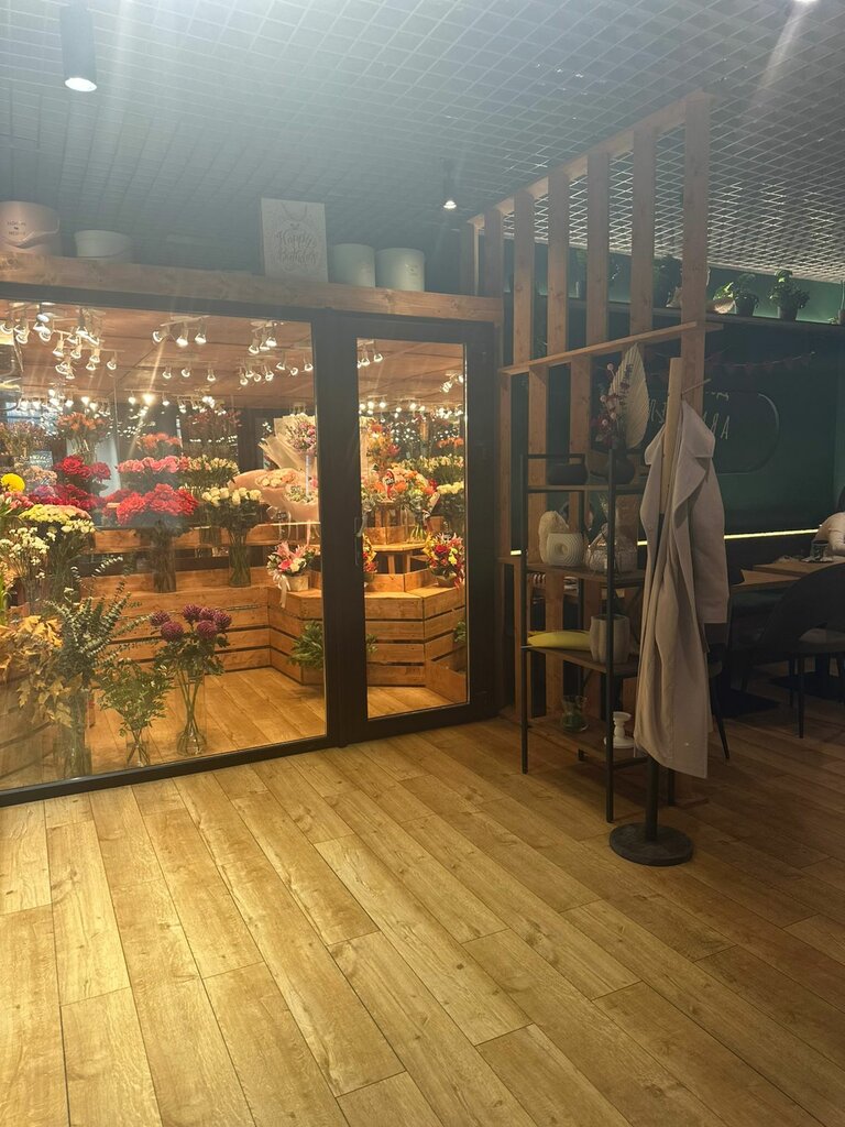 Çiçekçiler Шабаш, Saint‑Petersburg, foto