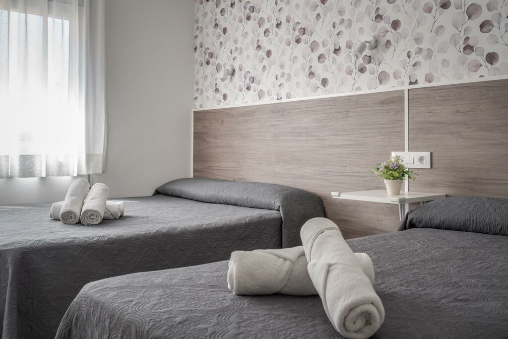 Otel Hotel Tolosa, Katalonya, foto