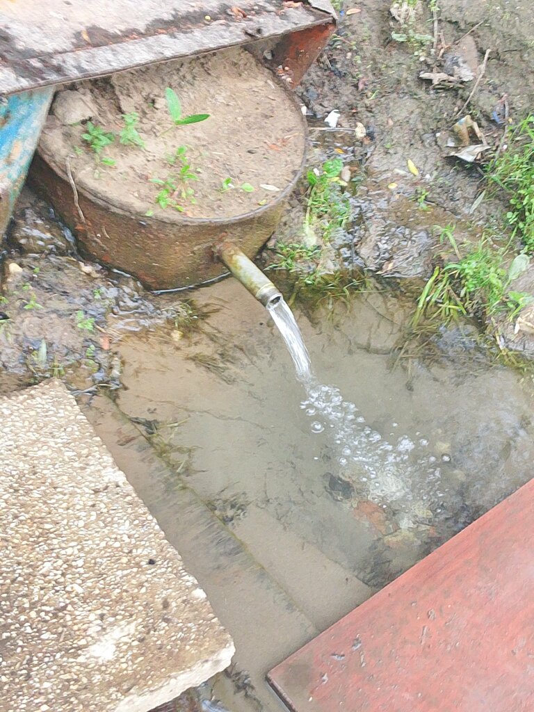 Pınar, çay Spring, stream, Samara, foto
