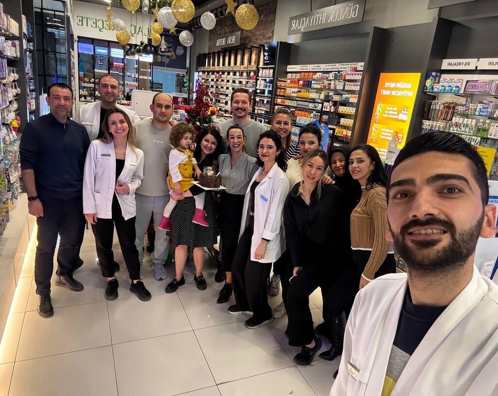 Eczaneler Derya Eczanesi, Silivri, foto