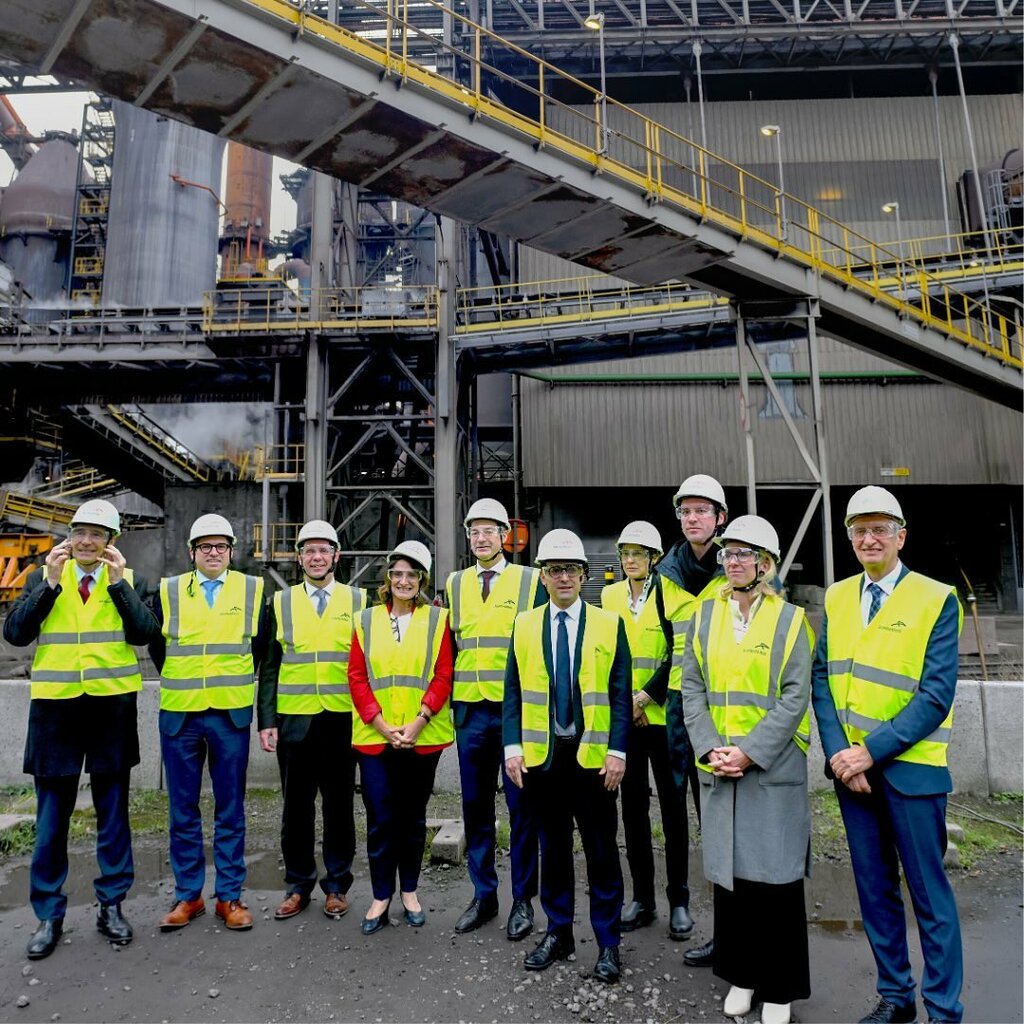 Hadde metal üretim ve satışı Arcelor Mittal, Dubai, foto