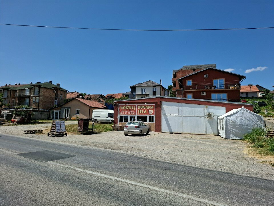 Fast food Bucka, Güney Backa İlçesi, foto