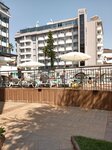 Azakoğlu Sahil Sitesi (Cumhuriyet Mah., Palmiye Sok., No:14, Alanya, Antalya), konut blokları  Alanya'dan