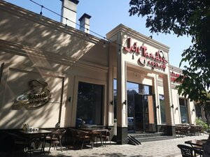 Jeti Tandir (Jeltoqsan kóshesi No:61, Shymkent), kafe  Çimkent'ten (Şımkent'ten)