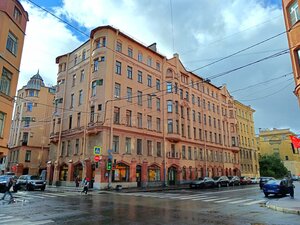 Доходный дом И.Ф. Алюшинского (Maliy Petrogradskoy Storony Avenue No:66/32), turistik yerler  Saint‑Petersburg'dan