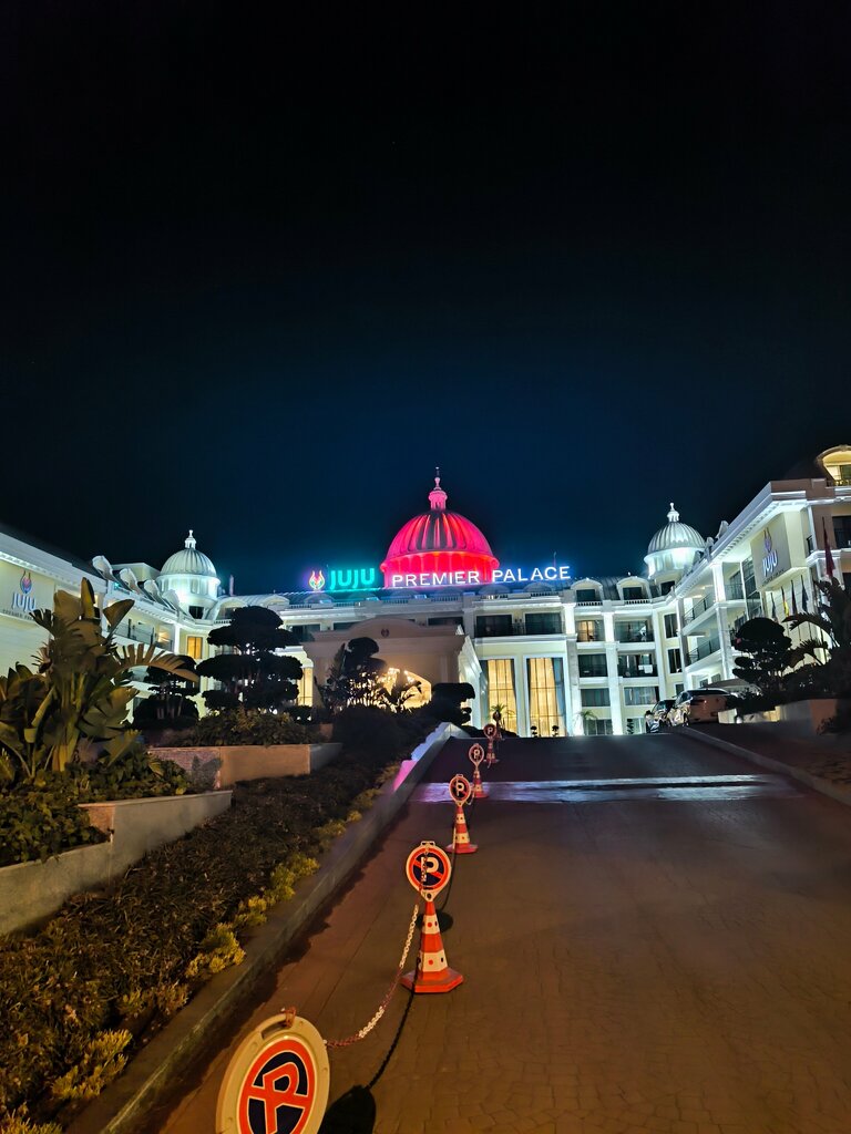 Elektrikli oto şarj istasyonları Zes Elektrikli Şarj İstasyonu, Kemer, foto