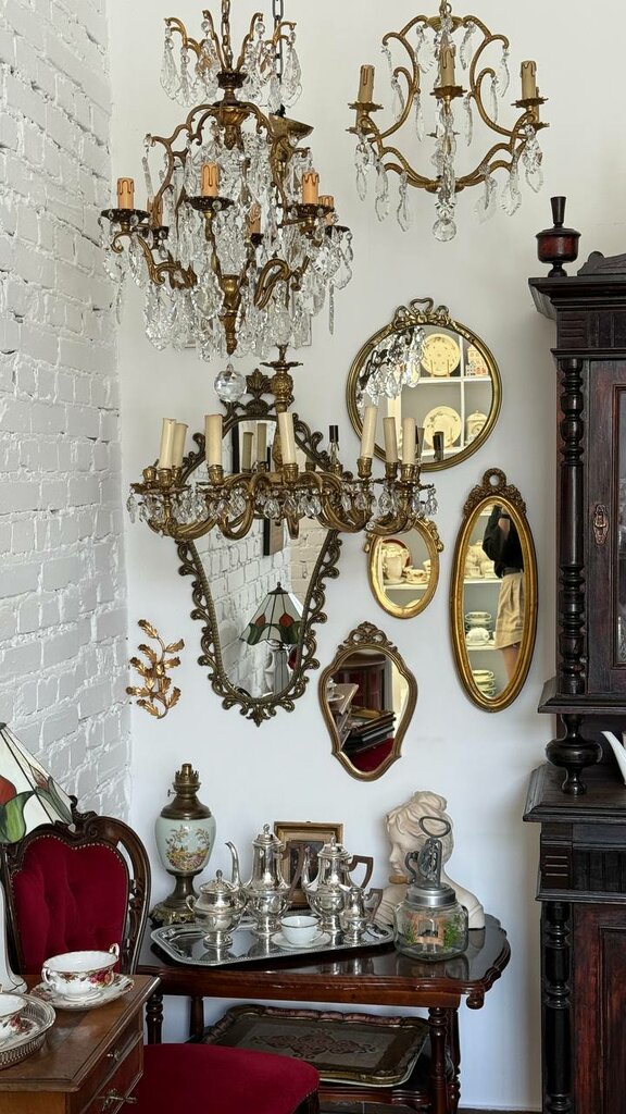 Antikacı dükkanları Ne Ustarelo, Moskova, foto