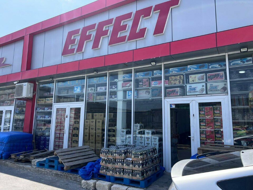 Alkollü içecek toptan Effect, Bakü, foto