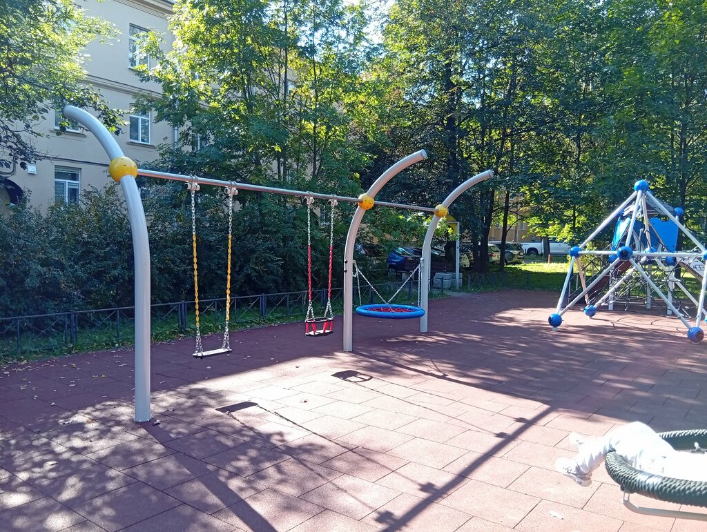Oyun alanı Playground, Puşkin, foto
