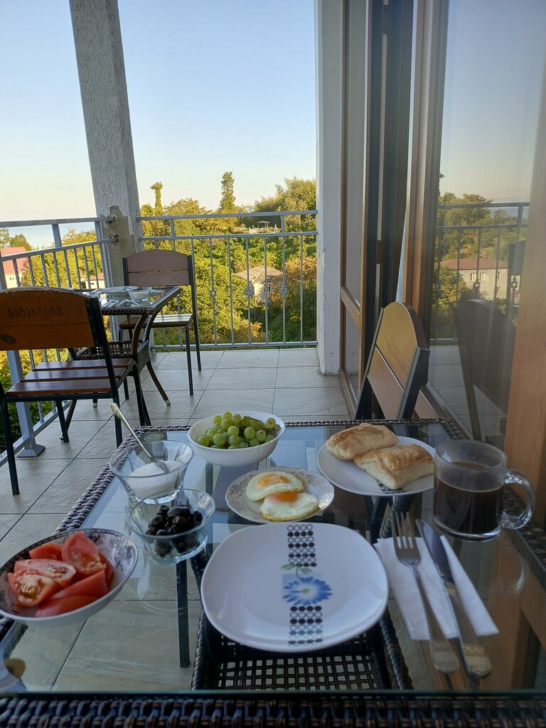Otel 15 Kviparosi Guest House, Batum, foto