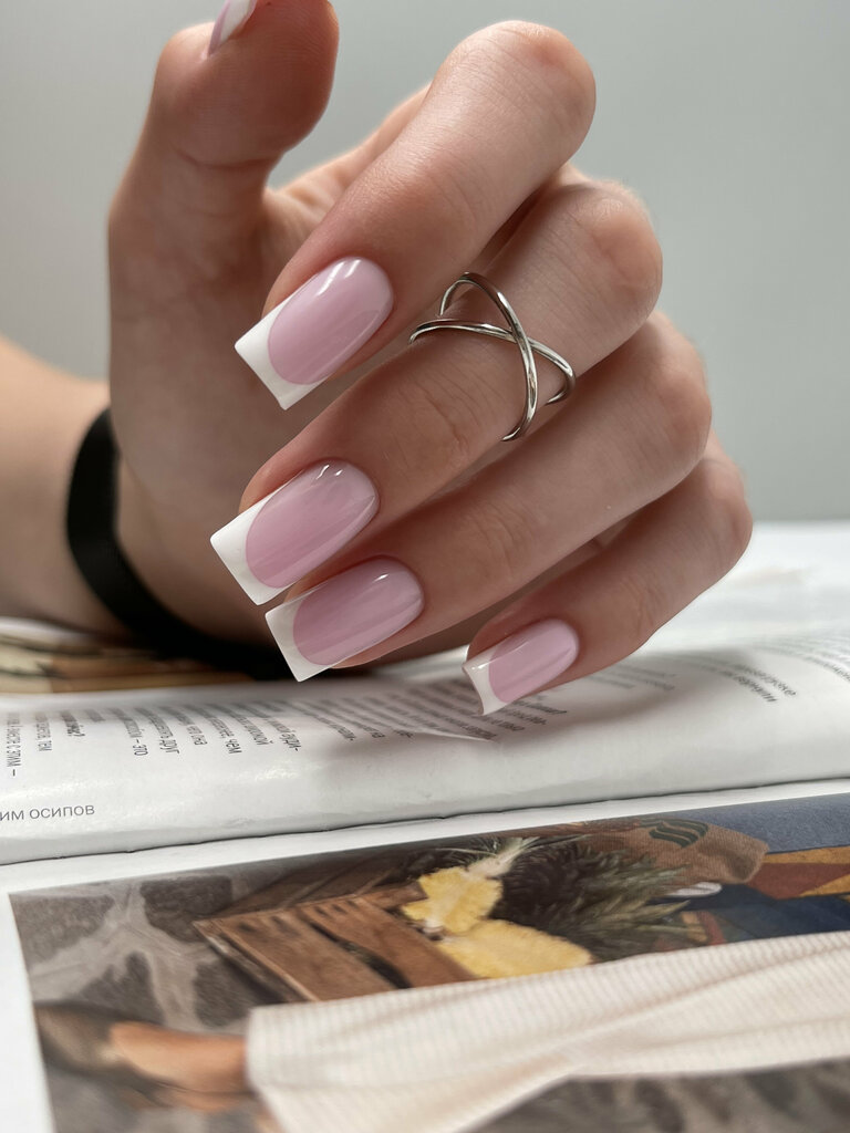 Manikür-pedikür Klyukva House, Saint‑Petersburg ve Leningradskaya oblastı, foto