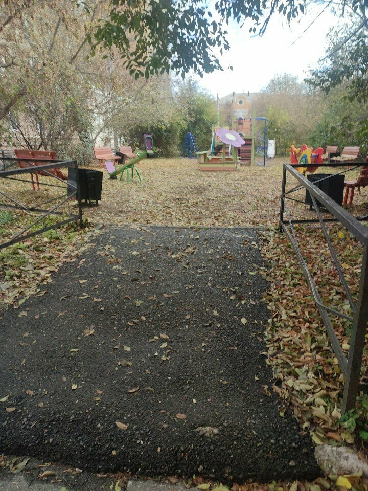 Oyun alanı Playground, Magnitogorsk, foto