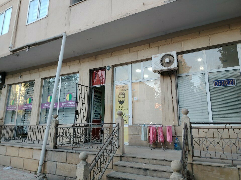 Berberler Barbershop Fəxi, Bakü, foto