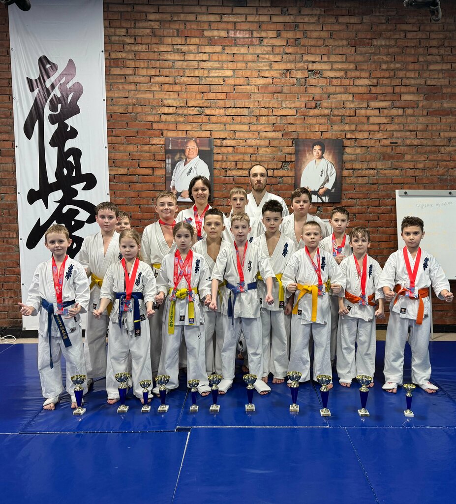 Spor kulüpleri Shkola, sektsiya karate V Samare, Samara, foto