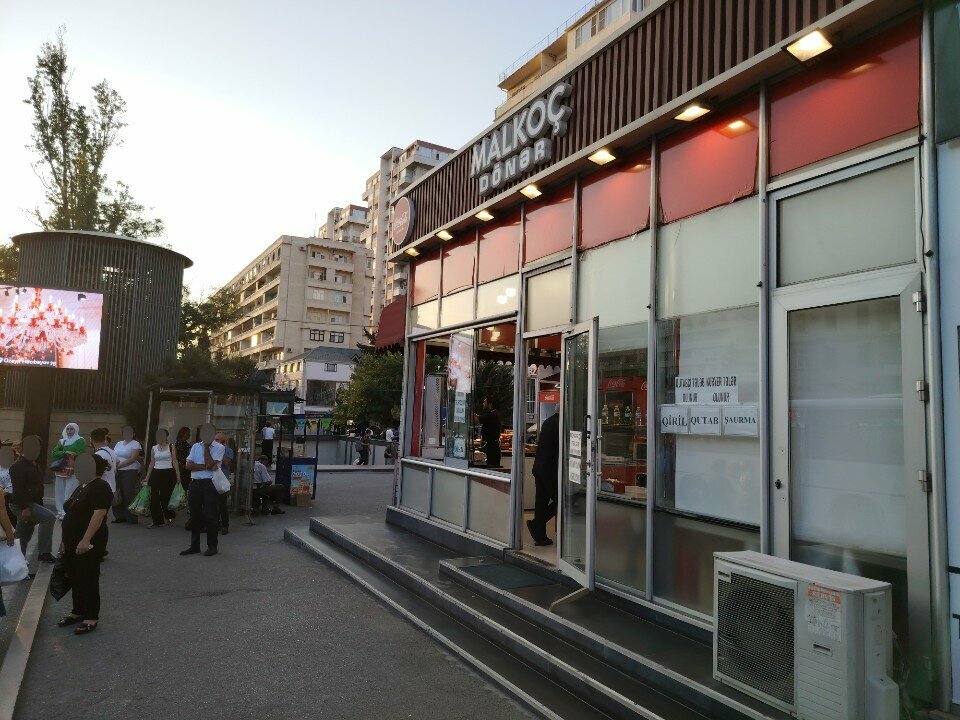 Fast food Malkoç Dönər, Bakü, foto