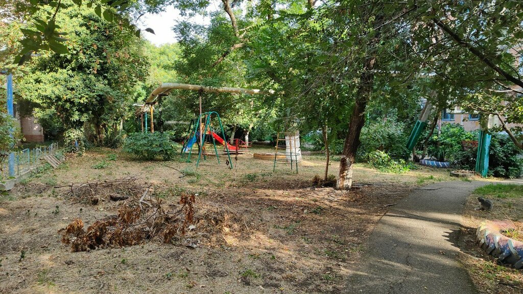 Oyun alanı Playground, Krasnodar, foto
