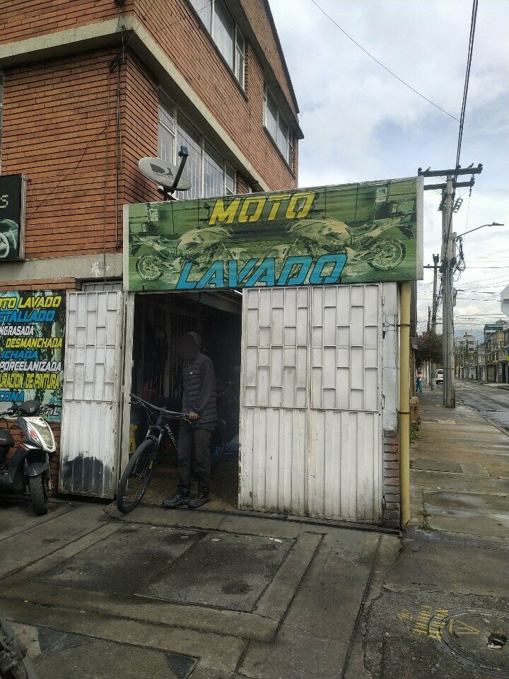 Araba yıkama ekipmanları Moto lavado, Bogota, foto