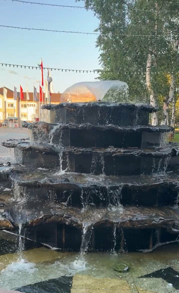 Çeşme Fountain, Hantı‑Mansi, foto