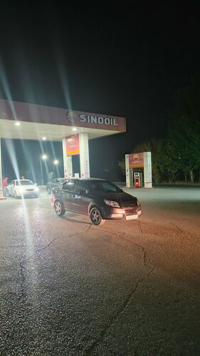 Benzin istasyonu Sinooil, Türkistan eyaleti, foto