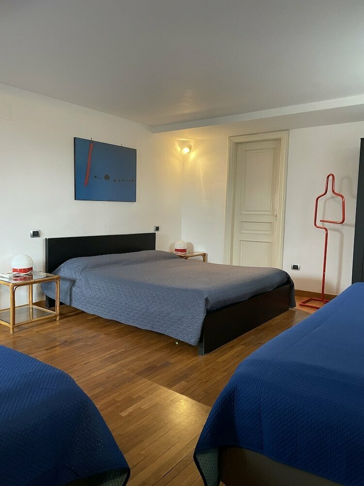 Otel B&b Trieste&Trento, Napoli, foto