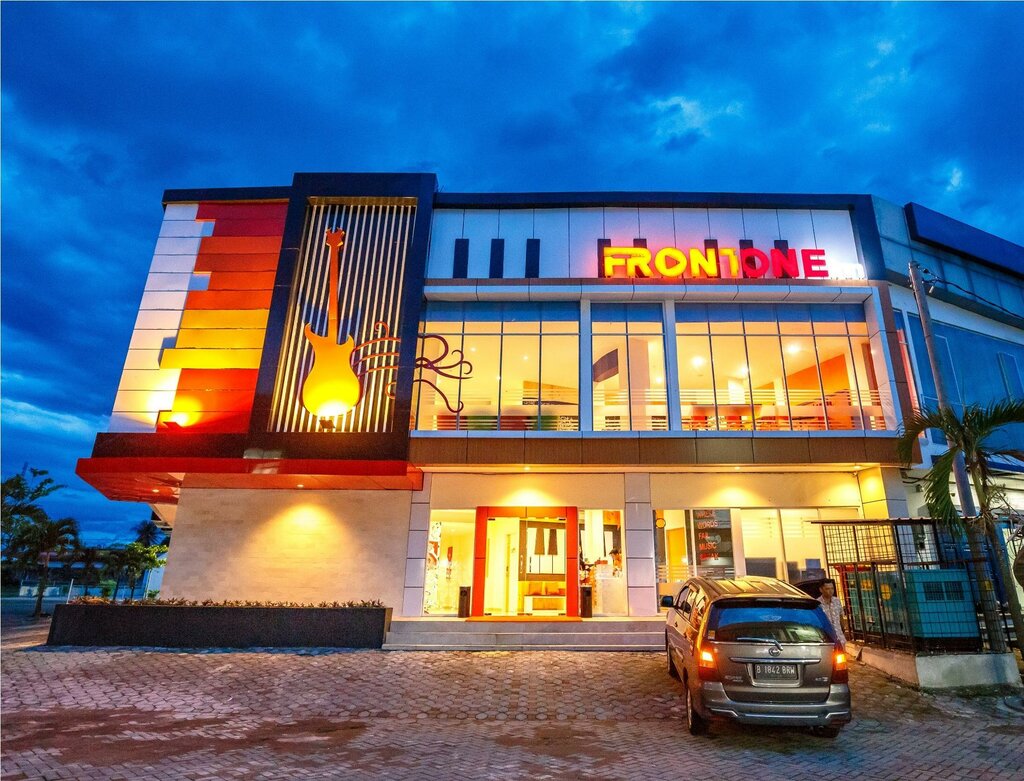 Otel Front One Inn Muntilan, , foto