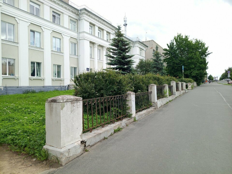 Poliklinikler Poliklinika FKUZ MSCh MVD Rossii po Respublike Karelija, Petrozavodsk, foto