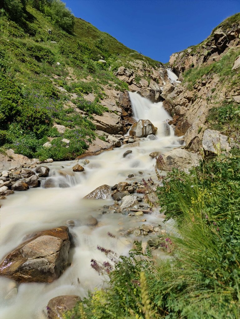 Şelale Waterfall, Kabardino‑Balkarya, foto