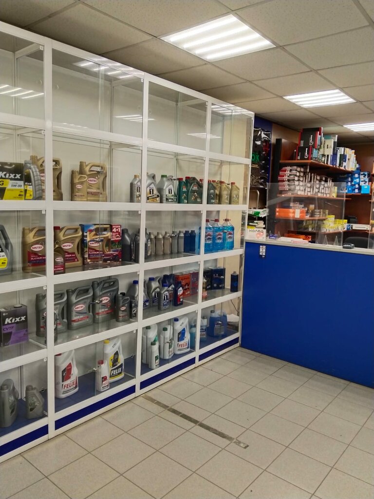 Otomobil yedek parçaları AvtoTop Avtotekhtsentr, Krasnoyarsk, foto