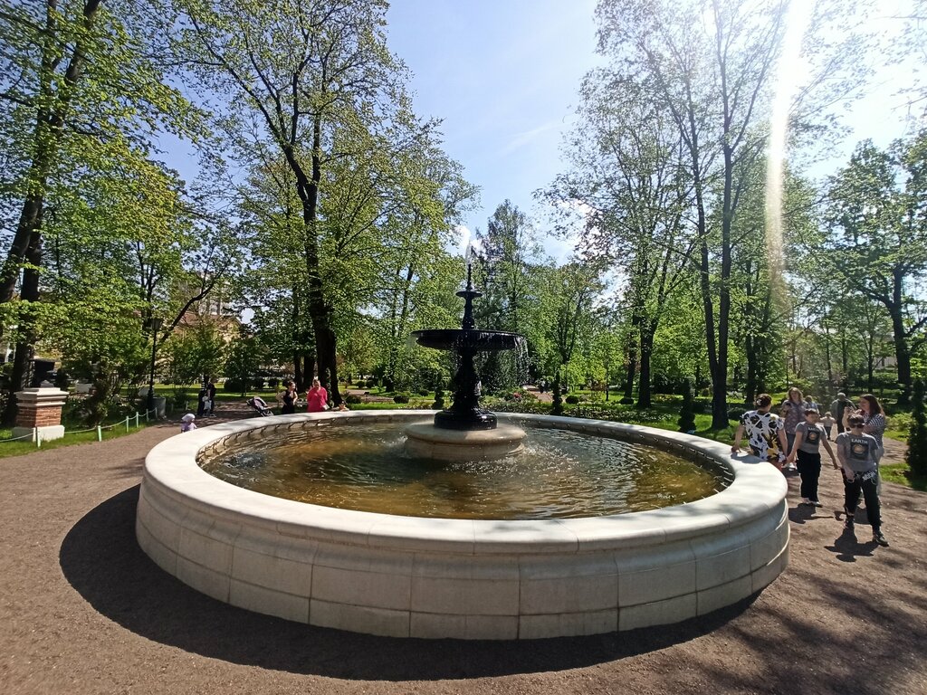 Çeşme Fountain, Rybinsk, foto