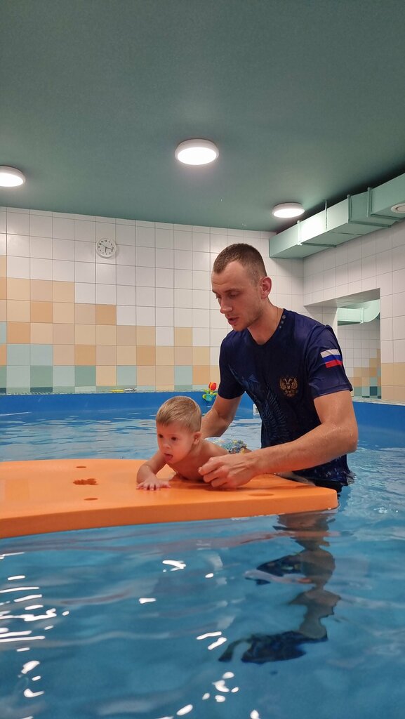 Yüzme havuzları Буль-Буль Карасики, Tomsk, foto