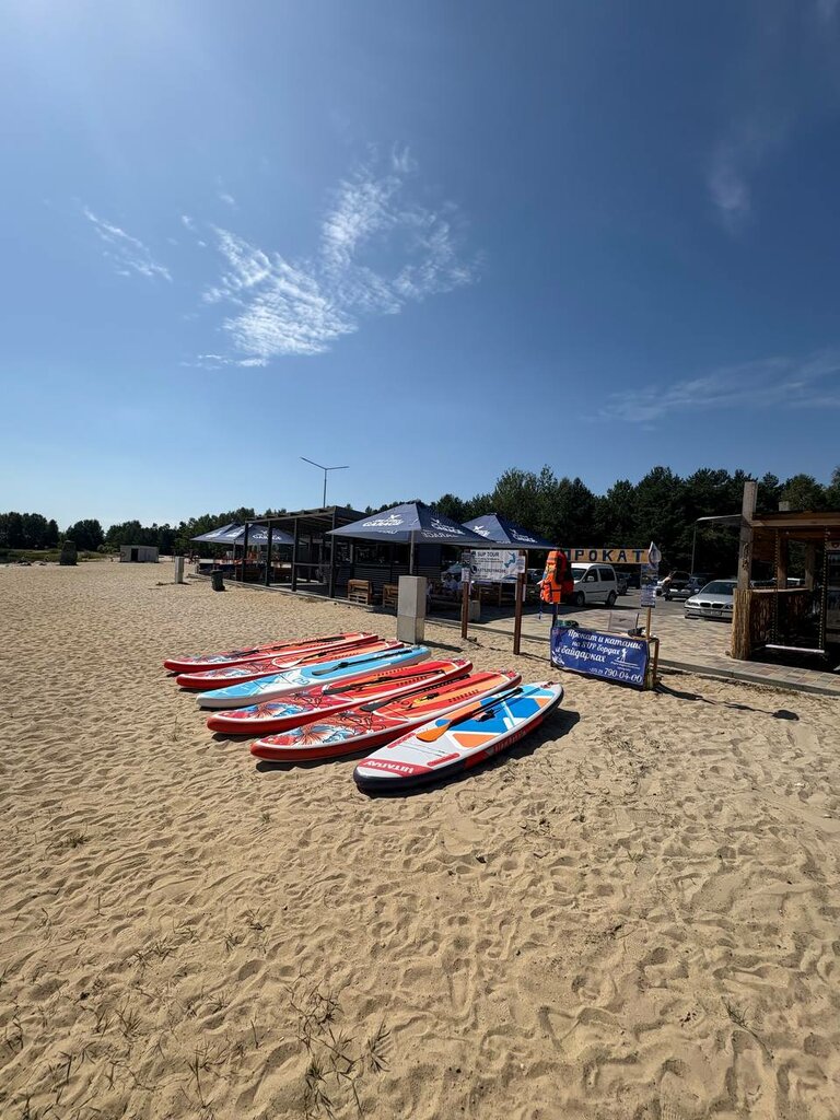 Kürek sörfü Suptour. Brest, Brest, foto