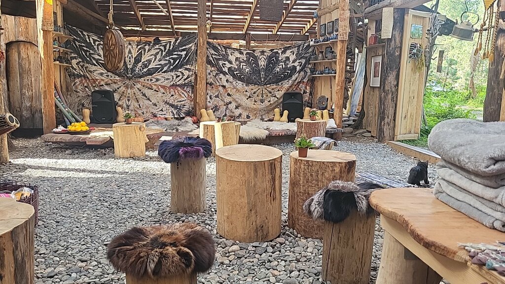 Sanat galerileri ve merkezleri Bodhi, Altay Cumhuriyeti, foto