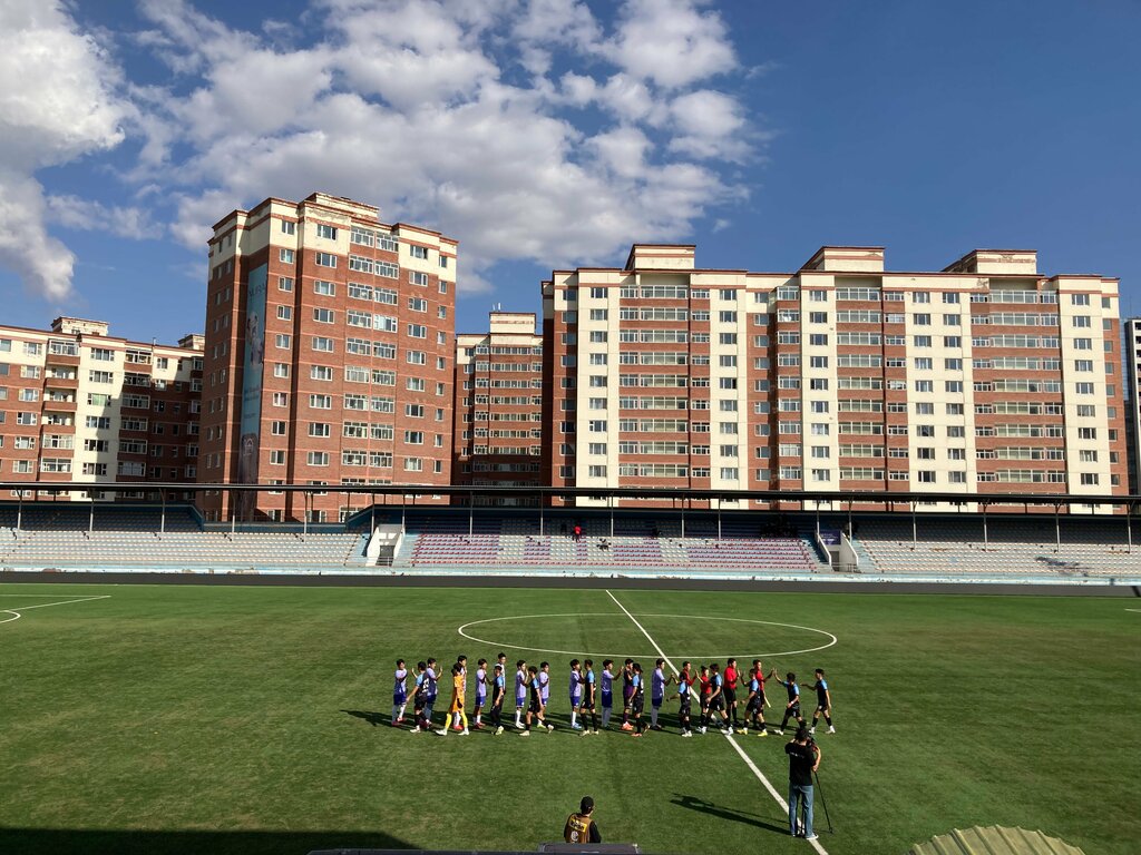 Stadyum Футбольный стадион, Ulan Batur, foto