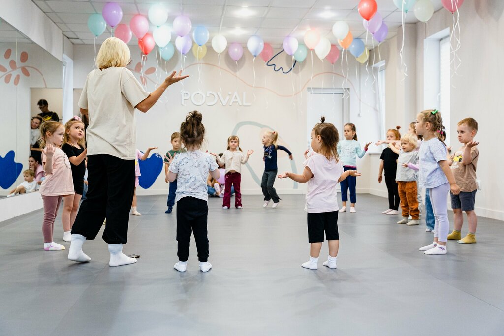 Dans okulları Podval dance company perekop, Yaroslavl, foto