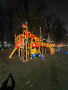 Amusement park (Minskaja region, Dziarzhynsk, Haradski park), lunapark  Dzerzhinsk'ten