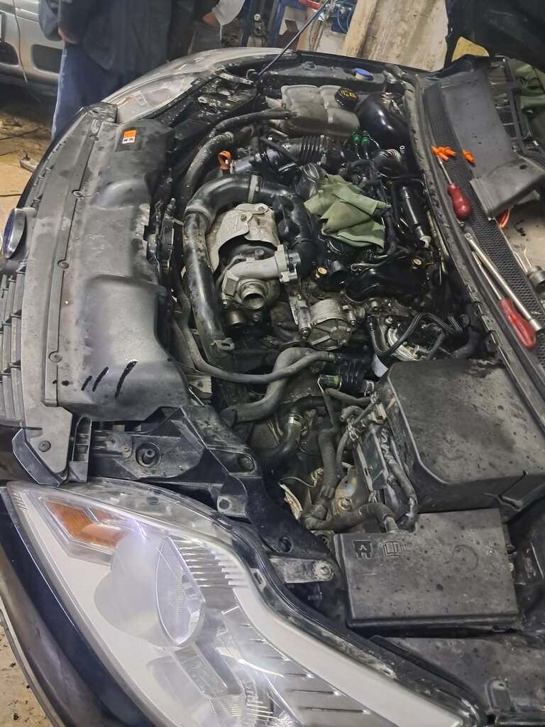 Otomobil yedek parçaları Hayrullah otomotiv, İstanbul, foto