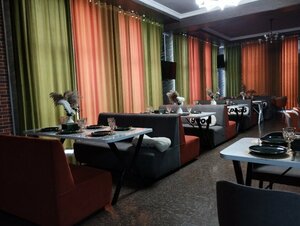 Grand Giza (Shymkent, Qatynkópir móltekaýdany, Ál-Farabı kóshesi), restoran  Çimkent'ten (Şımkent'ten)