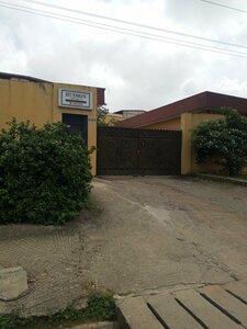 Hudson (Abidjan, La commune Yopougon, Quartier de la Gesco Manutention), otel  Abican'dan
