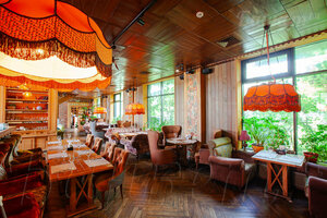Kitaplık (Novoorlovskaya Street No:9), kafe  Moskova'dan