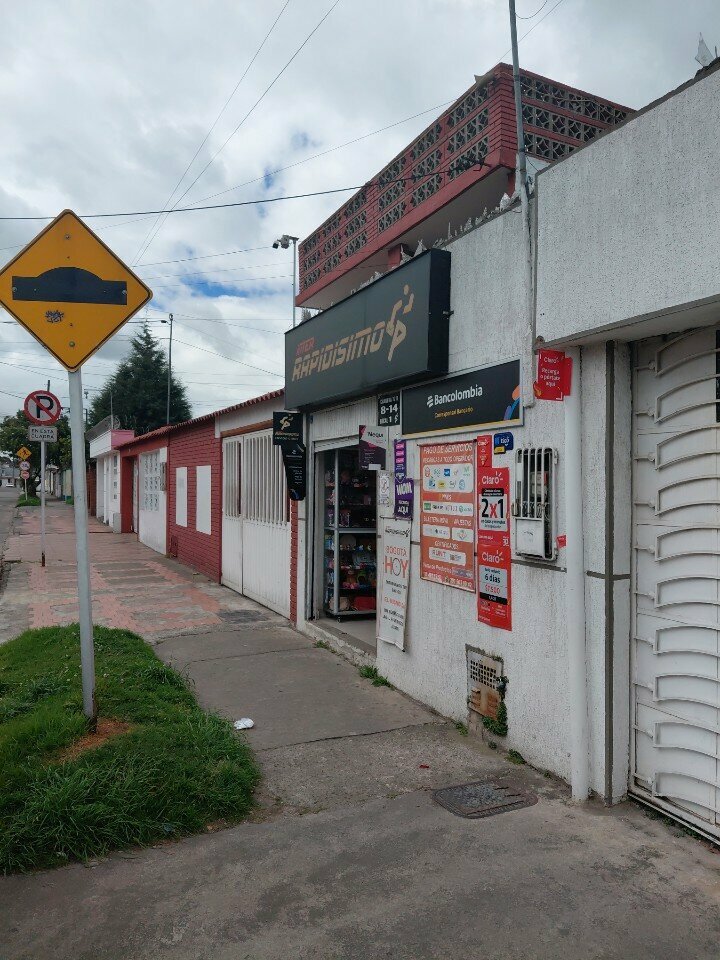 Elektronik eşya mağazaları Interrapidisimo, Bogota, foto